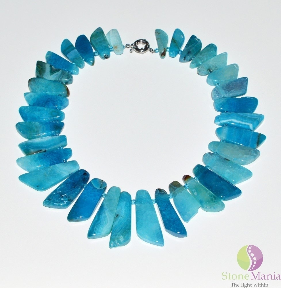 Colier agat albastru gherute 50cm - pe STONEMANIA.RO